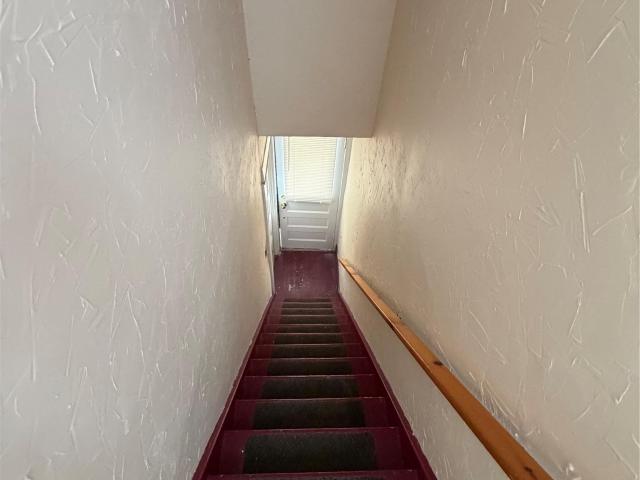 32 Fountain Place 2