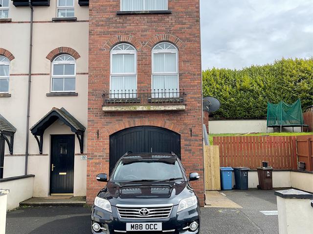 32 Foxhill Derry, BT47 2TN