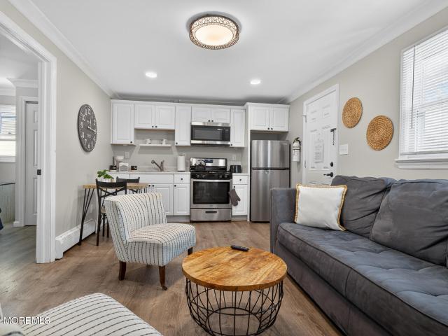 32 Franklin Avenue