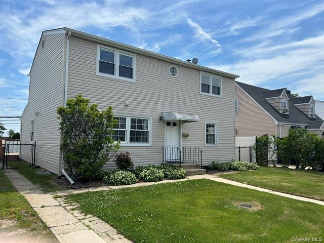 32 Gables Drive