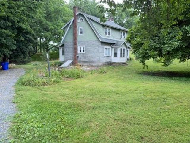 32 Gernants Ch Road