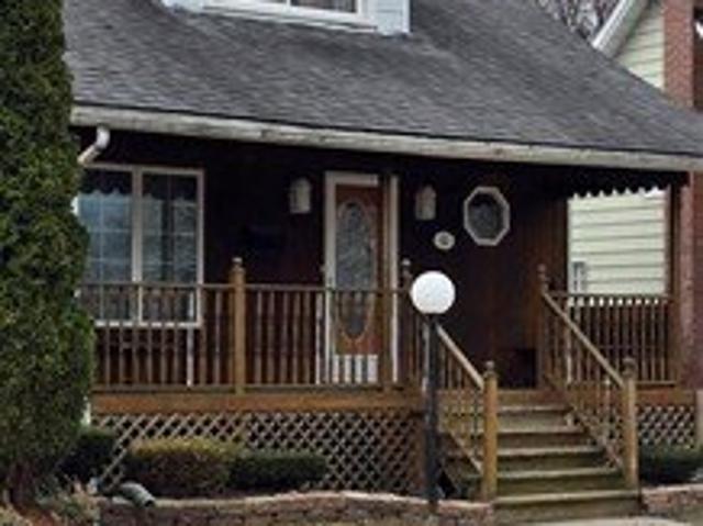 32 Gibbs St, Mount Clemens, MI 48043