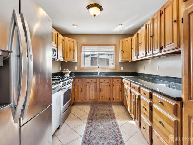 32 Glenville Road