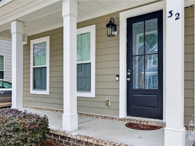 32 Grove Park Drive