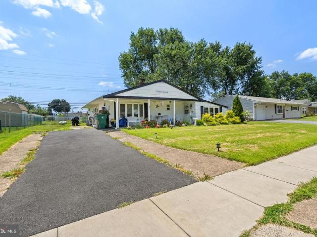 32 Gun Road