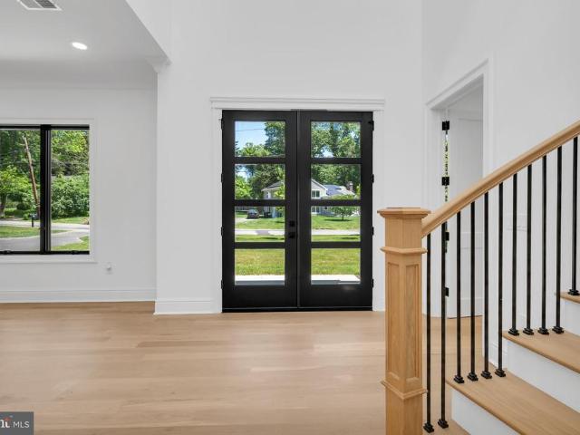 32 Gulick Road
