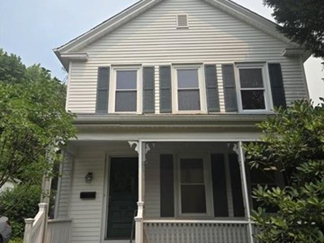 32 Hampden St, Northampton, MA 01060