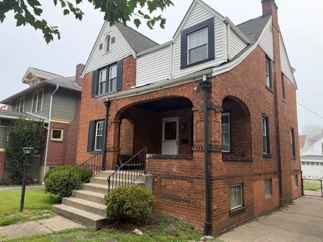 32 Haddale Ave, Windsor Heights, WV 26031