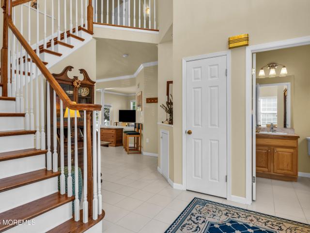 32 Heritage Drive