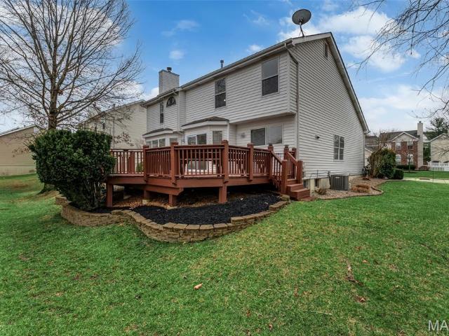 32 Hickory Valley Ct, Wildwood, MO 63038 | Compass