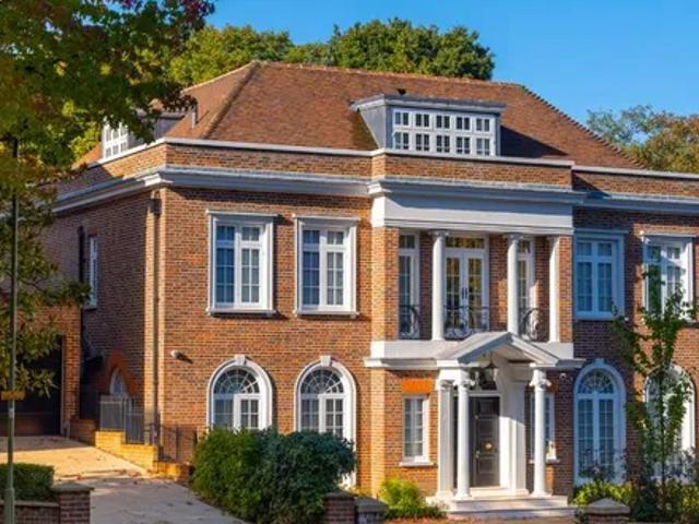 32 Ingram Avenue, London, NW11 6TL, United Kingdom | 7 bed house for rent #70506236 | Rentberry