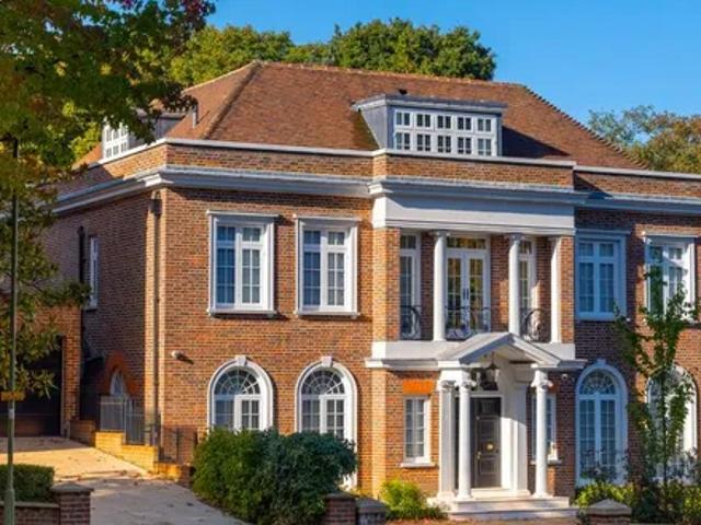 32 Ingram Avenue, London, NW11 6TL, United Kingdom | 7 bed house for rent #70506236 | Rentberry