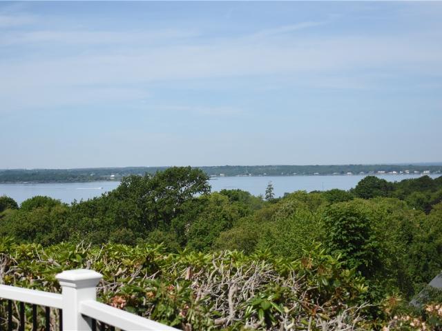 32 J H Dwyer Drive