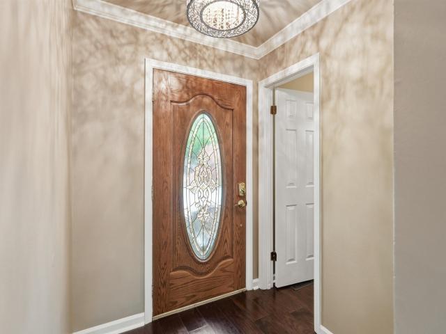 32 Kingsbridge Way
