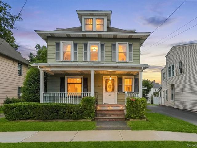 32 Kingston Ave, Port Jervis, NY 12771