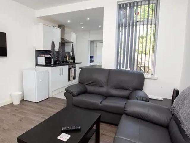 32 Lottie Road, Metchley, B29 6JZ, United Kingdom | 4 bed house for rent #133404116 | Rentberry