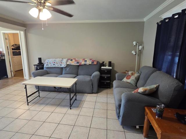 32 Mcarthur Dr