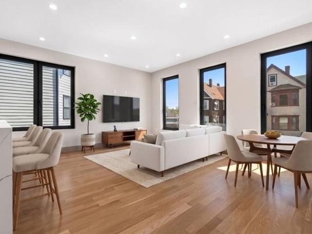 32 McKone St Unit 1, Boston, MA 02122