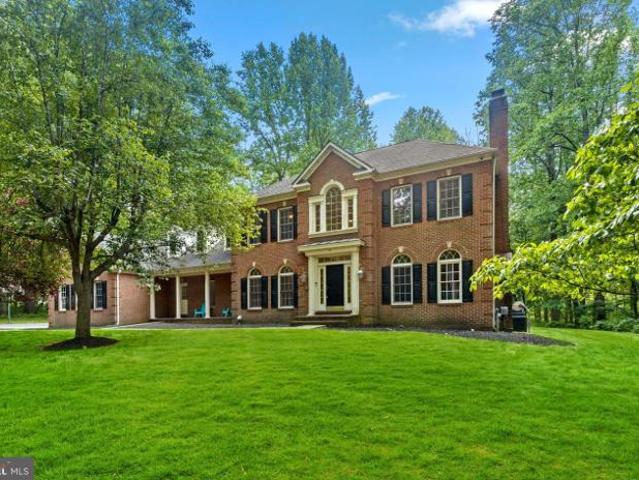 32 Mansel Dr, Reisterstown, MD 21136