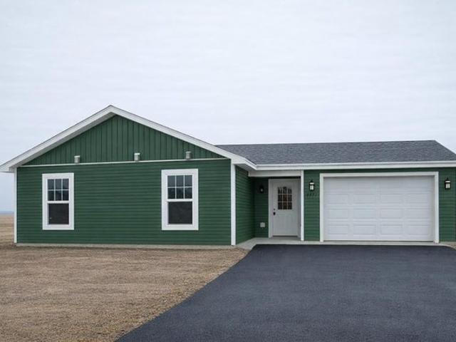 32 Mockingbird Dr Unit 32, Traverse City, MI 49685