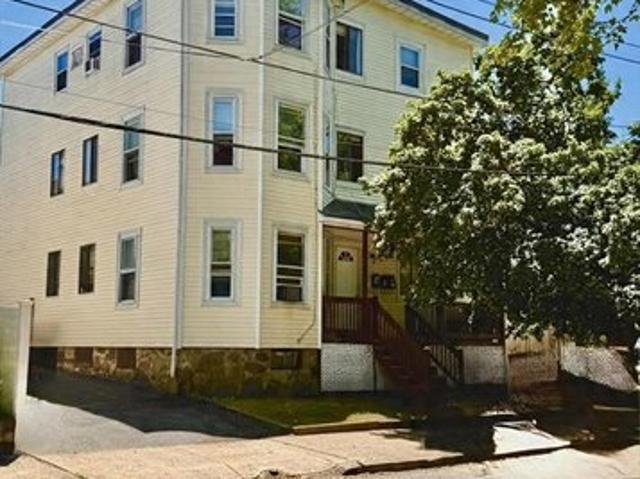 32 Morris St, Lynn, MA 01905