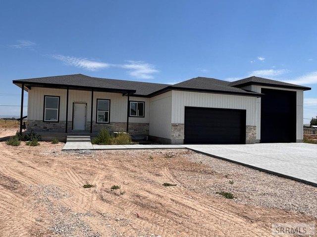 32 N Currant Ln, Rigby, ID 83442