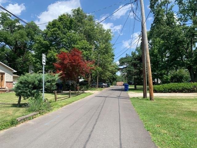 32 Neil St, Delaware, OH 43015