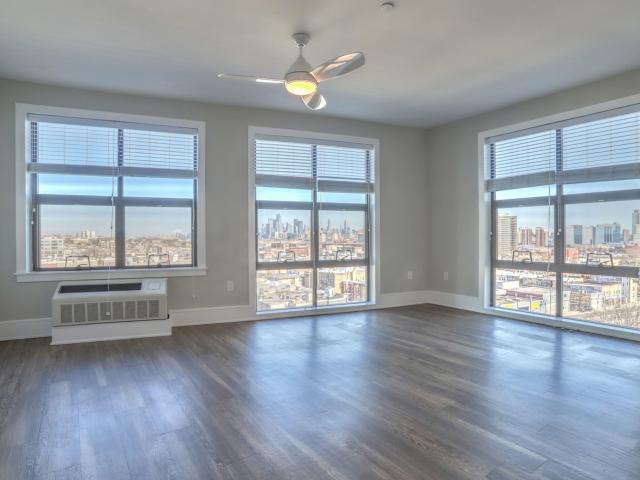 32 Oakland Ave # 1406