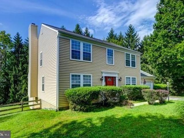 32 Old Creek Ct, Owings Mills, MD 21117