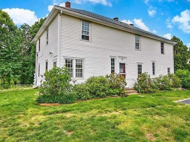 32 Paddy Hill Rd, South Kingstown, RI 02879
