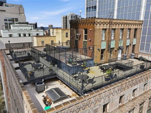 32 Peachtree St NW, Unit 1102, Atlanta, GA 30303 | MLS #7735 | Compass