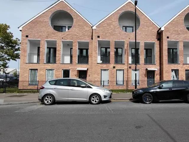 32 Queensway, London, EN3 4SB, United Kingdom | 1 bed apartment for rent #167382664 | Rentberry