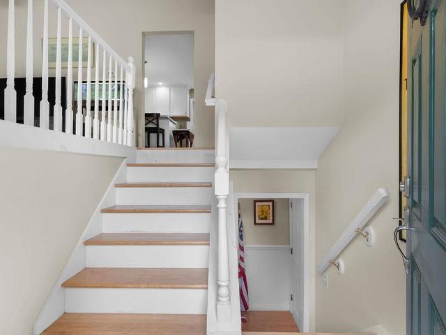 32 Raeder Drive