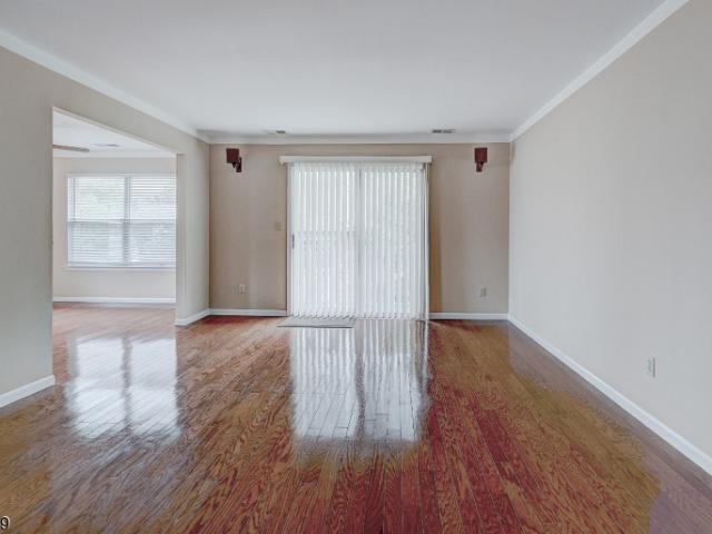 32 Rebecca Rd