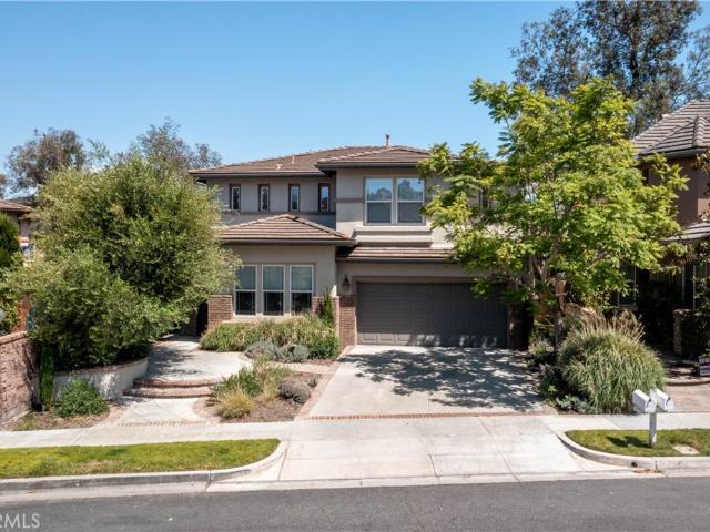 32 Reston Way