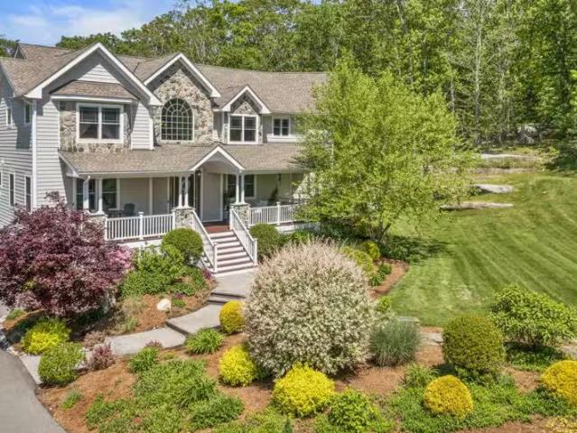 32 RIVER ROAD DR, ESinteraction, CT 06426 Single Family Reside.