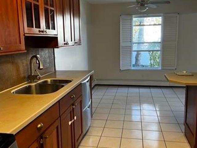 32 Riverview Ct