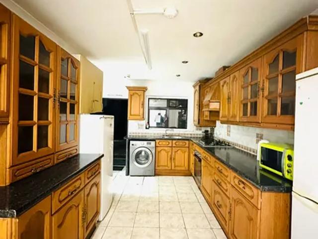 32 Rosedale Road, London, E7 8AT, United Kingdom | 6 bed house for rent #165375924 | Rentberry
