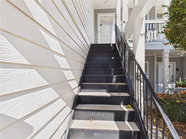 32 Rumson Ct, Smyrna, GA 30080 | MLS #7683 | Compass