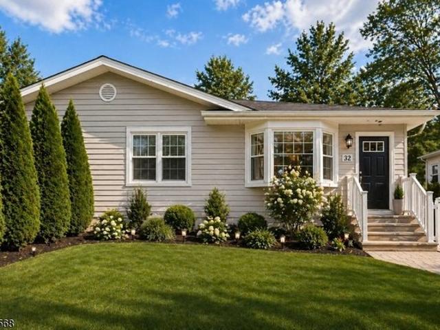 32 Ruby St, Springfield, NJ 07081