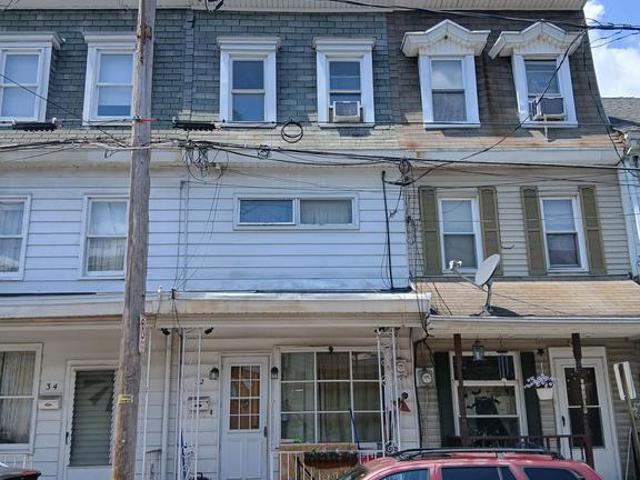 32 S Franklin Street