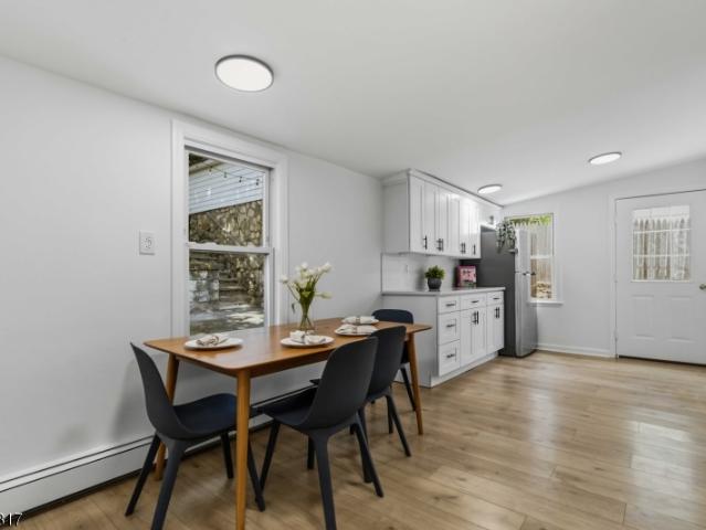 32 Schwarz Blvd