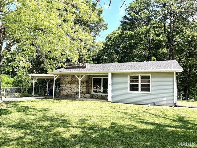 32 Saint Joseph St, Viburnum, MO 65566