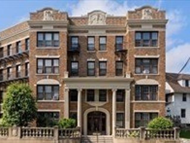 32 Sidlaw Rd Apt 14, Boston, MA 02135