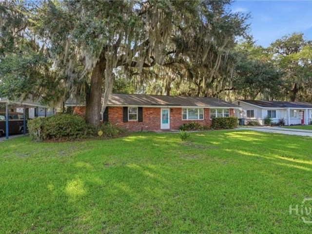 32 Silverstone Cir, Savannah, GA 31406