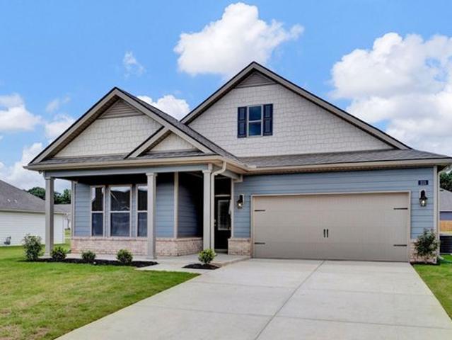 32 Spirit Dance Dr, Byhalia, MS 38611