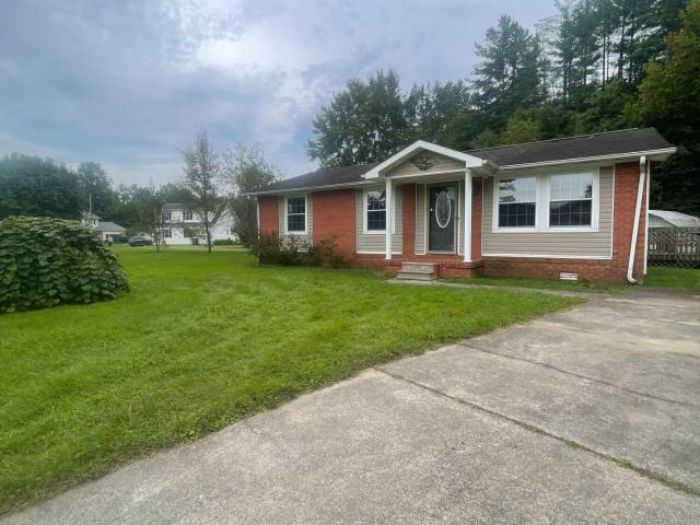 32 Stephen Trace Rd Court