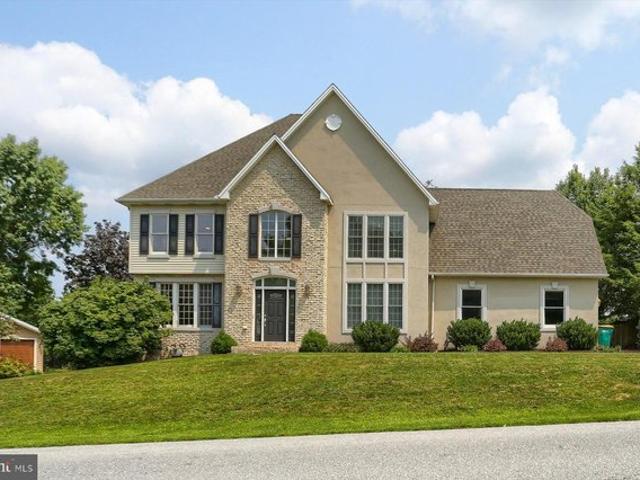 32 Sunfire Ave, Camp Hill, PA 17011