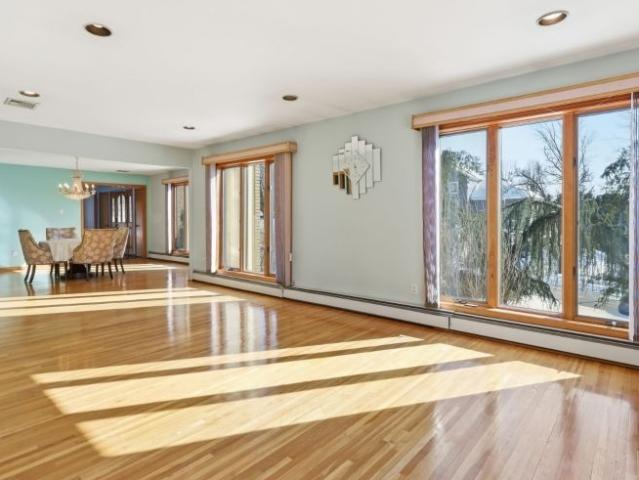 32 Sylvan Dr, Montville Township, US, NJ