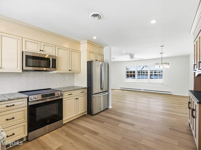 32B Buckingham Drive